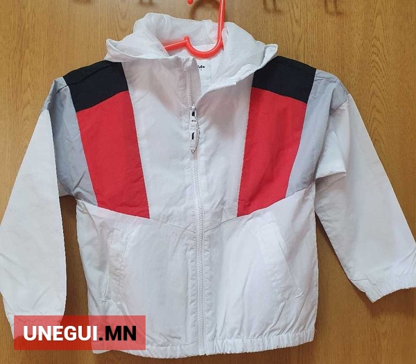 Хүүхдийн куртик 25 000 ₮ №7981302 УБ — Сүхбаатар д Хүүхдийн хувцас Unegui Mn үнэгүй зарууд