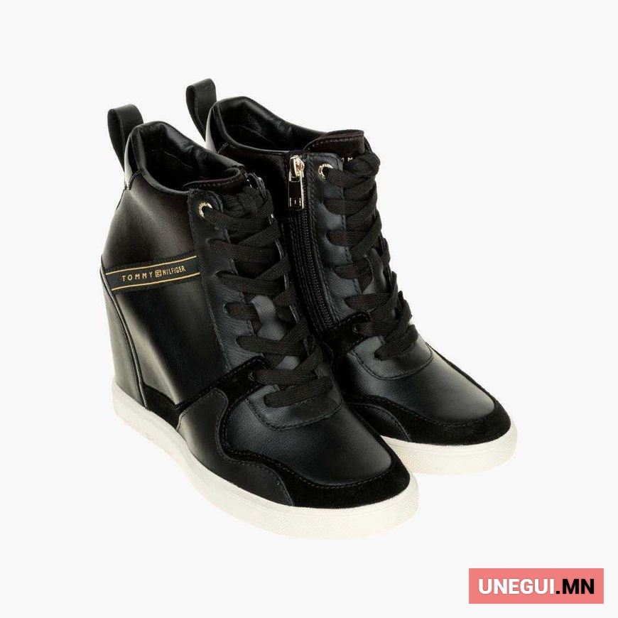Tommy hilfiger далд өсгийтэй гутал 200,000 ₮ №7213099 УБ — Хан-Уул -д ...